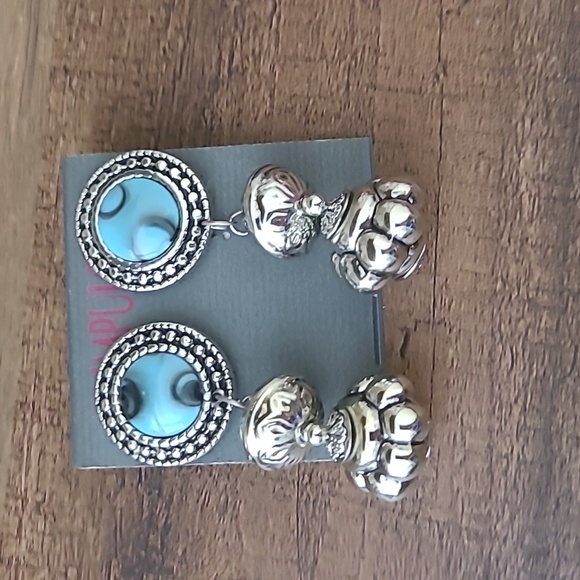 Impulse | Jewelry | Vintage Silver And Blue Dangle Clip Earrings | Poshmark